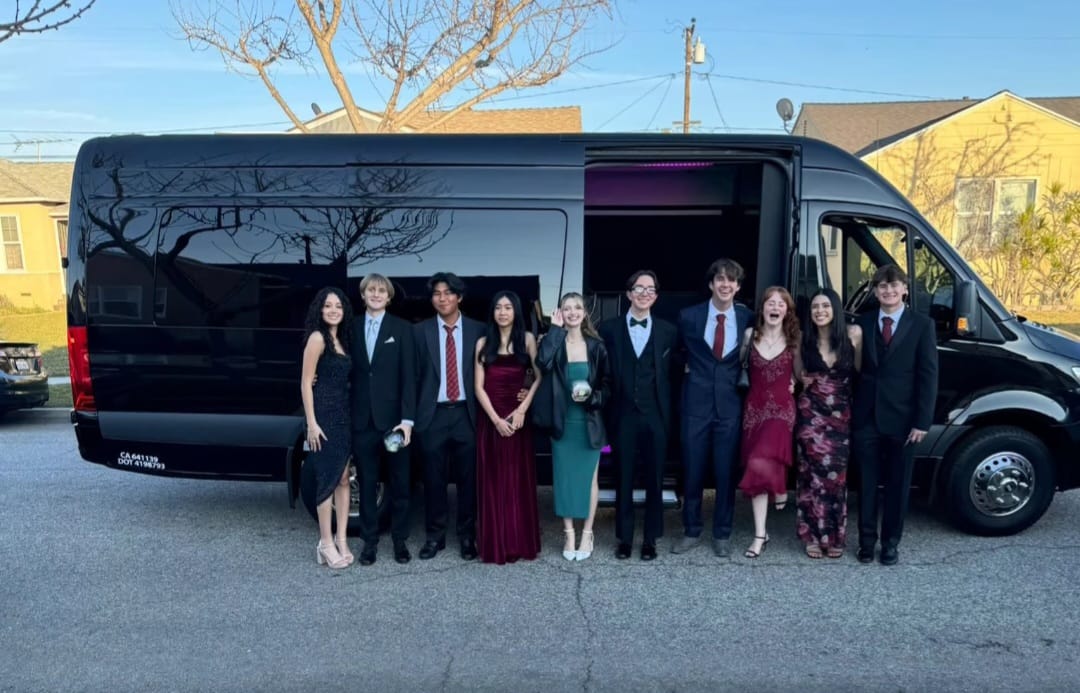 Party Bus for Prom | Top Travel Limousines - Safe, Reliable Luxury Travel